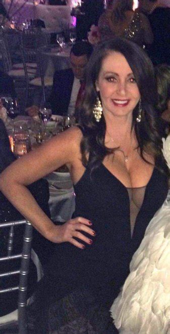 Amazing Milf In A Sexy Dress Porn Pic