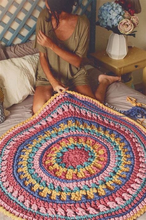 10 Muestras De Alfombras Tejidas A Mano Que Agregarán Un Ambiente Diferente A Su Habitación
