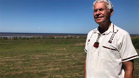 Le Père Éloi Arsenault Célèbre Son 50e Anniversaire Dordination