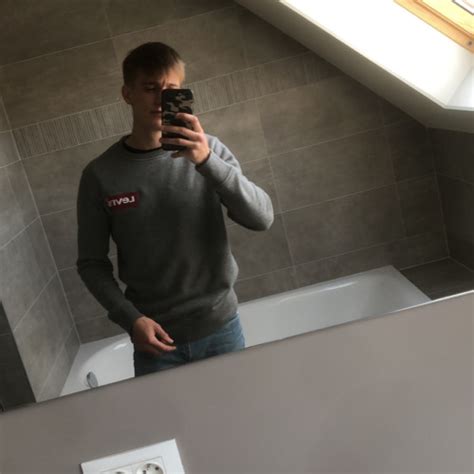 Stream Aran Van Wichelen Music Listen To Songs Albums Playlists For Free On Soundcloud