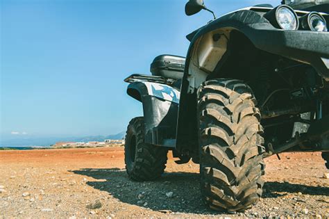 바다와 하늘 배경에 오프 로드 Atv 4륜 오토바이에 대한 스톡 사진 및 기타 이미지 4륜 오토바이 해변 3륜 차량 Istock