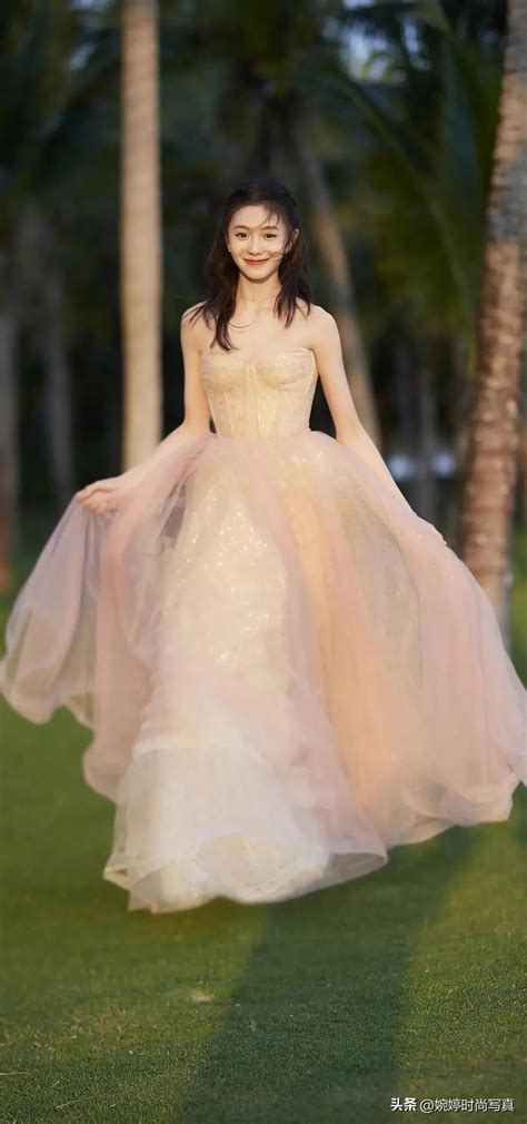 Fashion Photo Series Liu Haocuns Outfit Is Really Immortal Beautiful And Full Of Aura Inews