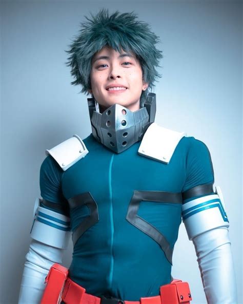 Pin De Zoexdgei Em Anime Izuku Midoriya Izuku Midoriya Cosplay Deku