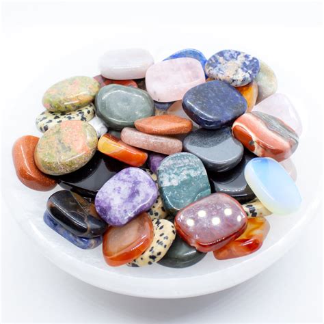 Mixed Smooth Small Quasar Gems