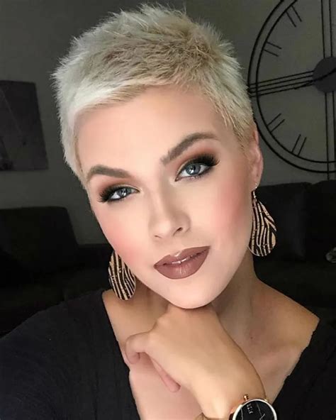 50 Best Pixie Cuts For Thin Hair To Look Fuller