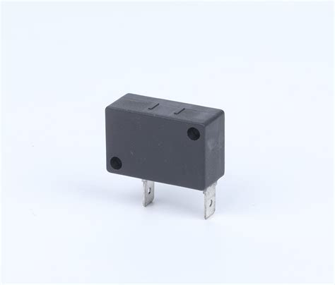 Waterproof Micro Switchconnector Socket Push Button Switch Normally Closed Micro Switch And
