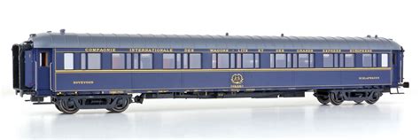 Stu Blue Livery 1968 Ciwl Underframe Short Roof Normal Monogram