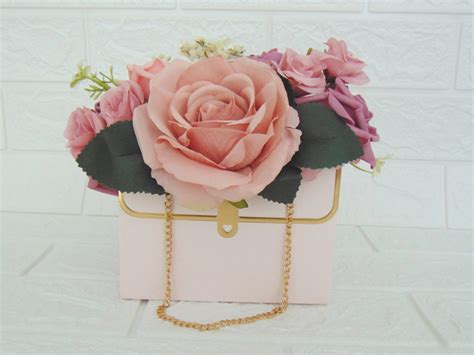 Подарък за жена чантичка с цветя МНГ01 Epolux Bg