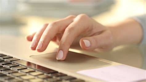 Apple Multi Touch Trackpad Gestures That Make Using Your Mac Or MacBook Easier Flipboard