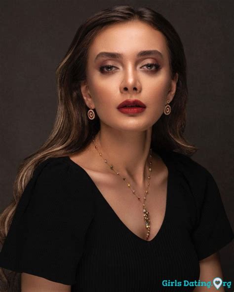 The Complete Guide On Dating Beautiful Iranian Girls