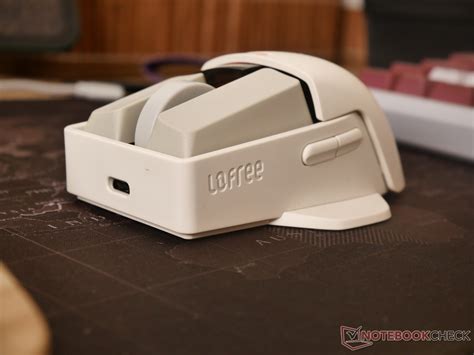 Lofree Touch Pbt Hands On Review Stylish Mouse With Wireless Weirdness