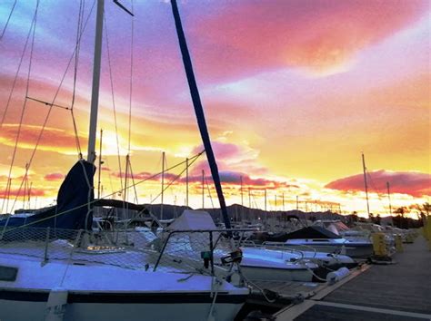 Le Skoll Service De Location De Voiliers Le Skoll Service De Location De Voiliers