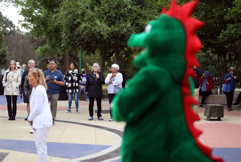Happy Hollow Opens Doors Early To Seniors Including Danny The Dragon