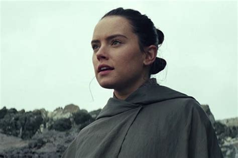 Daisy Ridley Kembali Perankan Rey Di Film Baru “star Wars” Infodenpasar