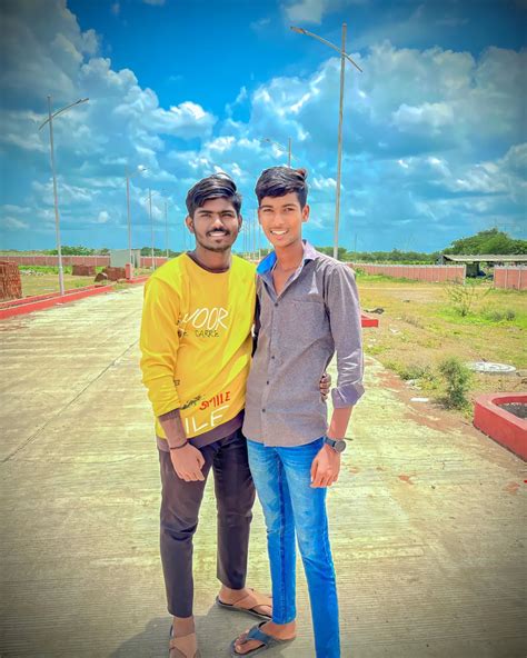 Pratik Sham Pandhare Mrpratikpandhare • Instagram Photos And Videos