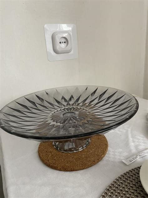 Тортівниця на ніжці — ціна 250 грн у каталозі Тортівниці Купити товари для дому та побуту за