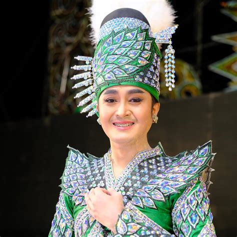 พาชมห้องแต่งตัวบอสซ้อ ทำความสะอาดและจัดเรียบร้อยพร้อมพักผ่อน วันที่ชัยภูมิ 💯🆎🧡 บอยศิริชัย แอน