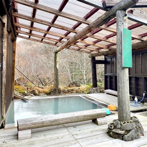 土湯温泉郷赤湯温泉 好山荘 日本秘湯を守る会 露天風呂編 SYBILLEの部屋
