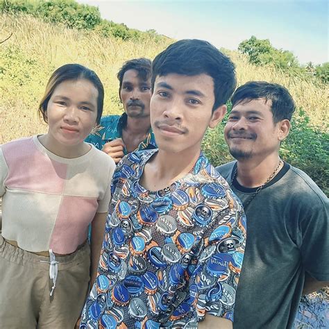 ខ្នា ញ់ហា 🥴🤣🤣🤣 ️ ยางพารา Rubber ยางก้อนถ้วย ชาวสวนยาง Phot Love Happy