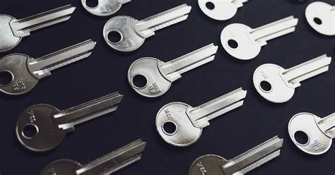 Use Public And Private Keys For Git Commits With Gpg