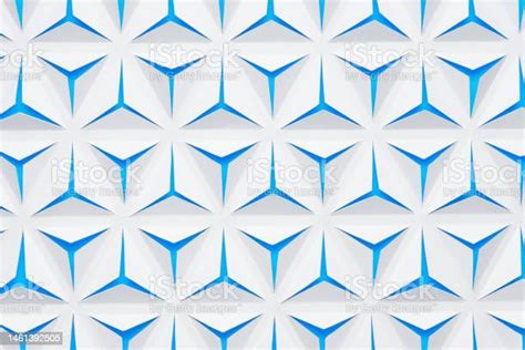 추상 기하학적 배경입니다 삼각형은 종이로 잘라냅니다 흰색과 파란색 색상 3차원 형태에 대한 스톡 사진 및 기타 이미지 3차원