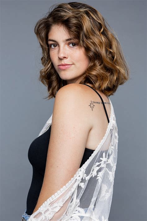 Ashley C New View Modeling