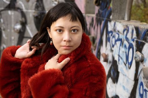 Asian Sirens Topic Yuli Hung