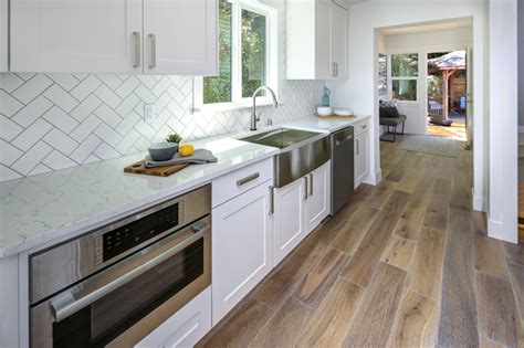 Pictures Of Kitchen Backsplash Tile Designs Things In The Kitchen