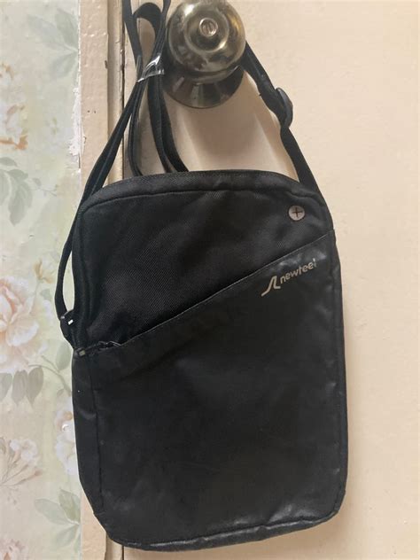 Decathlon Newfeel Kd Tablet Shoulder Bag Crossbody Bag Mens Fashion