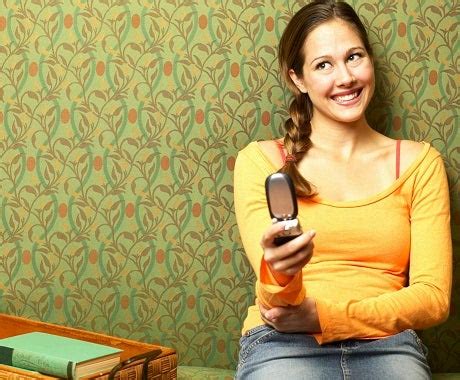 Is This Normal He Won T Stop Texting YourTango