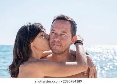 90 Thousand Naked Man Kissing Naked Woman Royalty Free Images Stock