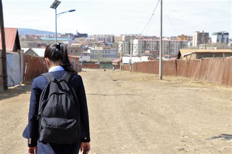 ӨСВӨР НАСНЫХНЫ СЭТГЭЛ ЗҮЙД ХЭН НӨЛӨӨЛДӨГ ВЭ