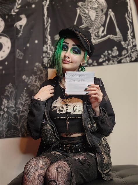 48 Best U The Lab Rat Images On Pholder Alternativefashion Reddit