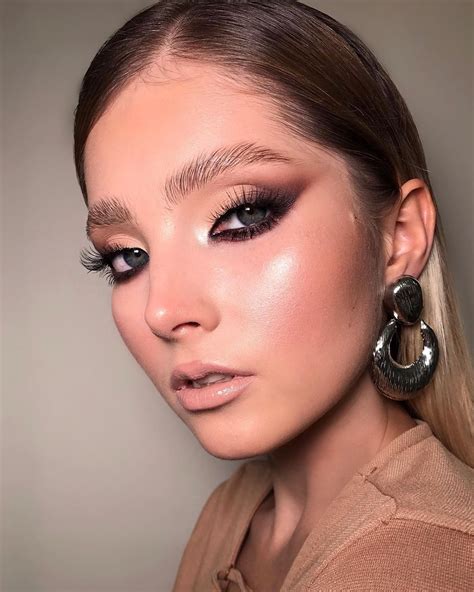 Russian Makeup Artist On Instagram “ОНЛАЙН УРОК 🔥🔥🔥 Дорогие мои я очень рада что вам
