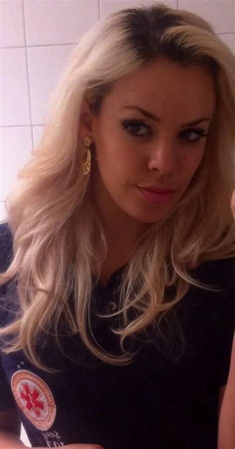 Contribuição Amadora Brasileira Caiu Na Net Mariane Gostosa Demais Do