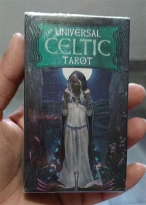 Універсальне таро кельтів Universal Celtic Tarot — ціна 355 грн у каталозі Дім та хоббі Купити