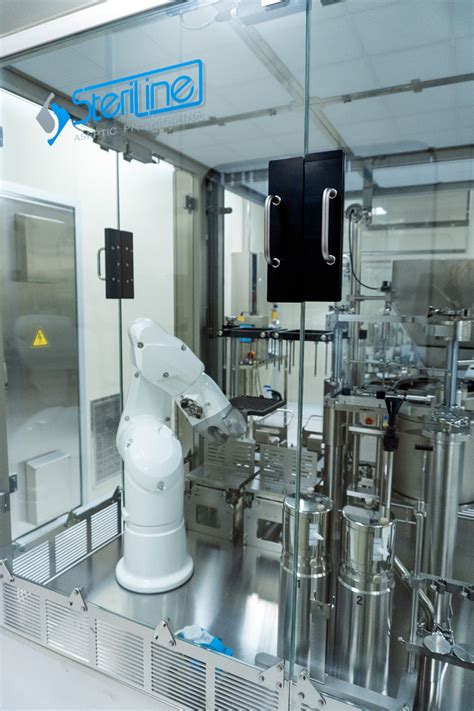 Sterilines Robotic Solution To Process Fatros Small Batches Of Single Dose Pfss For Veterinary