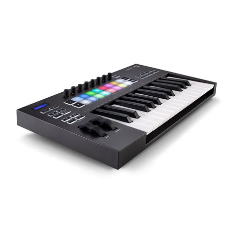Launchkey 25 [mk3] Novation