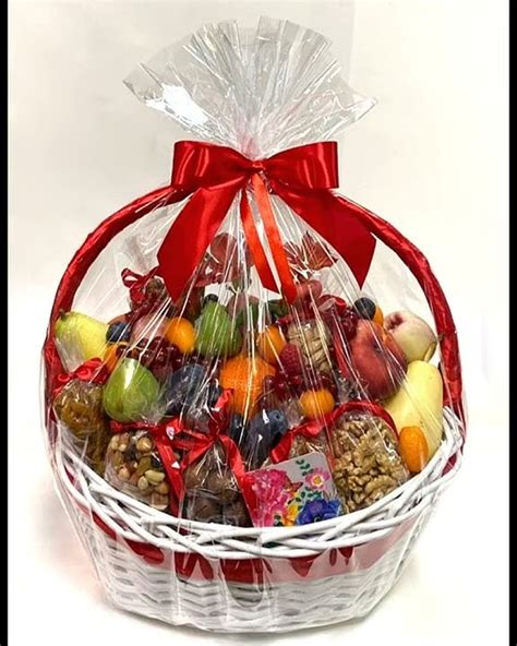 Подарочная корзина с орехами и фруктами Youtube