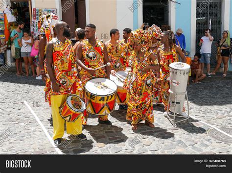 Dancers Small Parade Image And Photo Free Trial Bigstock
