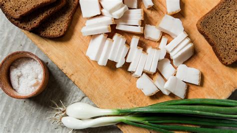 Диетолог Как сланината влияе на червата