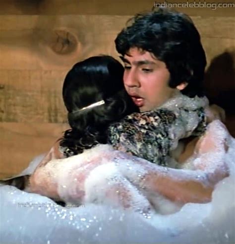 Vijayta Pandit Bollywood Old Actress Hot Romantic Scene Ls Starcelebblog Com