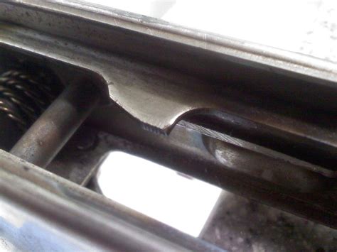 What Triggers The Shell Extractor R Guns