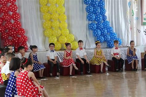 „დედა ენა ერთია დედაენა სამტრედიის პირველი საჯარო სკოლა