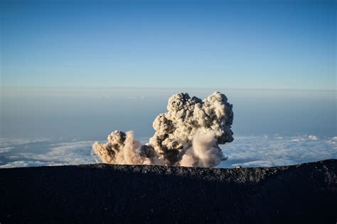 Hiking Mount Semeru 3 676m The Highest Volcano On Java Pin Your
