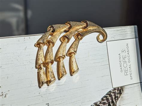 Вінтажна брошка Kramer сша 1940 ті роки — ціна 1200 грн у каталозі Брошки Купити аксесуари за