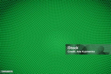 팝 아트 다채로운 만화 책 잡지 표지 폴카는 녹색 배경을 점 만화 재미 복고풍 패턴 벡터 하프톤 그림입니다 포스터 카드 전단지용 템플릿 디자인 0명에 대한 스톡 벡터 아트