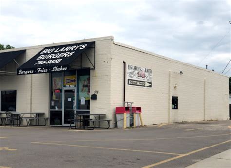 Big Larrys Serves Up Big Burgers Near Wichita Kansas