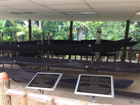Lembah Bujang Archaelogical Museum Muzium Arkeologi Lembah Bujang Kuala Kedah Ce Quil Faut