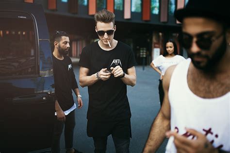 I Love To Capture Life With Natural Light Minutes With Andre Josselin Nsfw C Heads